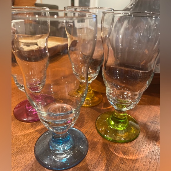 Libbey | Dining | 4 Pc Set Libbey Colors Smoothie Assorted Color Base ...